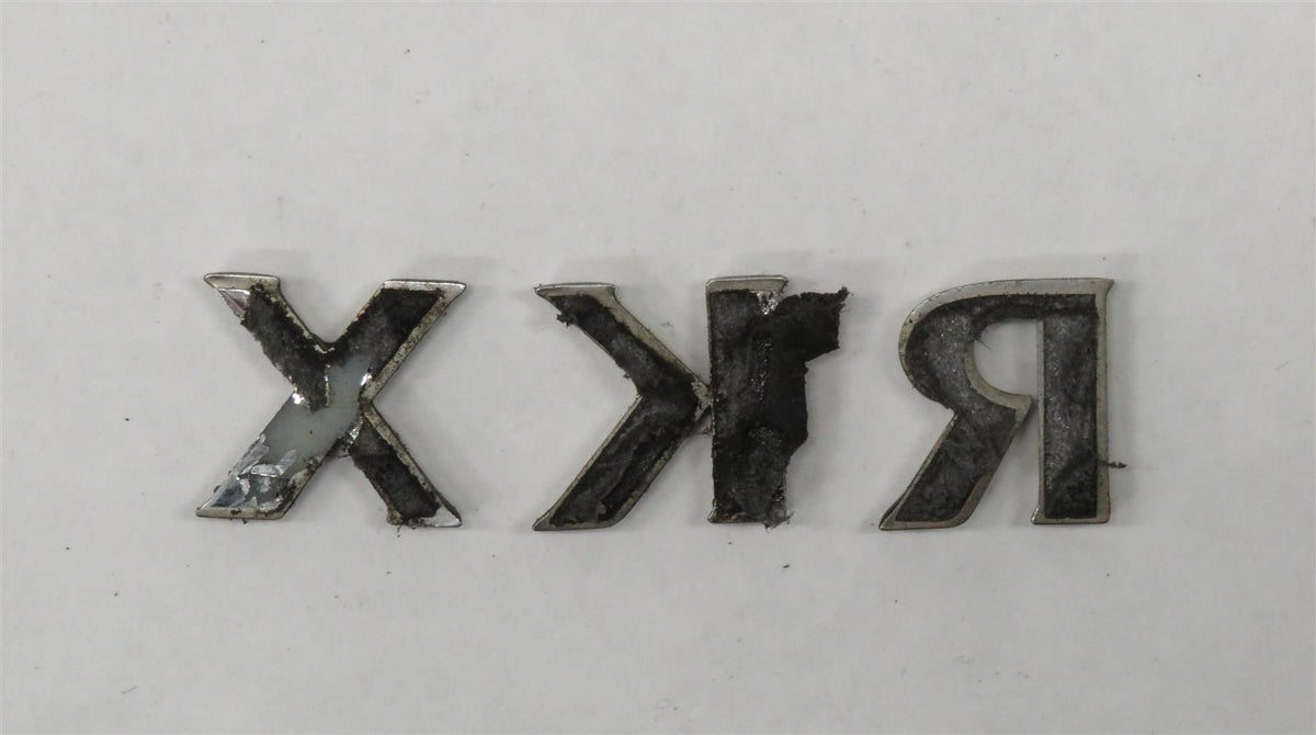 Jaguar X100 XKR Emblem Logo hinten rechts – PARTFROG